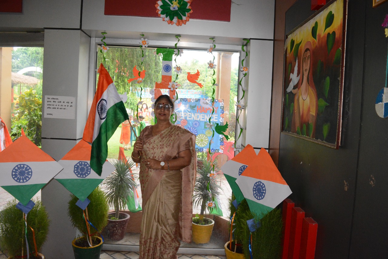 Index of /uploads/photo_gallery/Aazadi-Ka-Amrit-Mahotsav-2022 ...